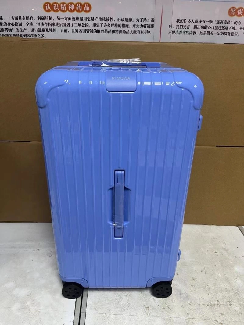 High fidelity Rimowa Suitcase