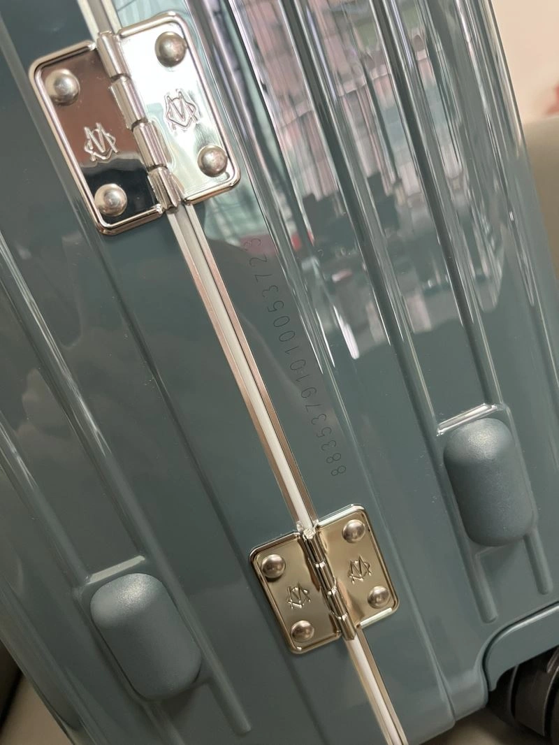 High accuracy Rimowa Suitcase