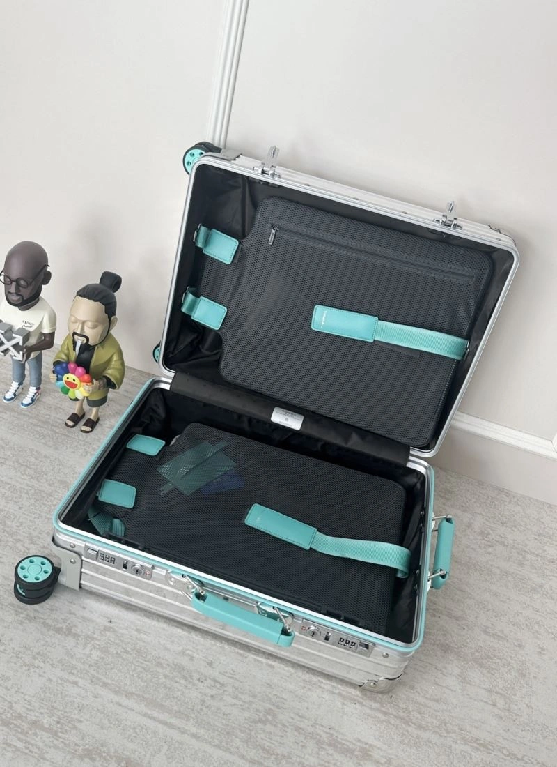 Exact replica Rimowa x Tiffany Suitcase