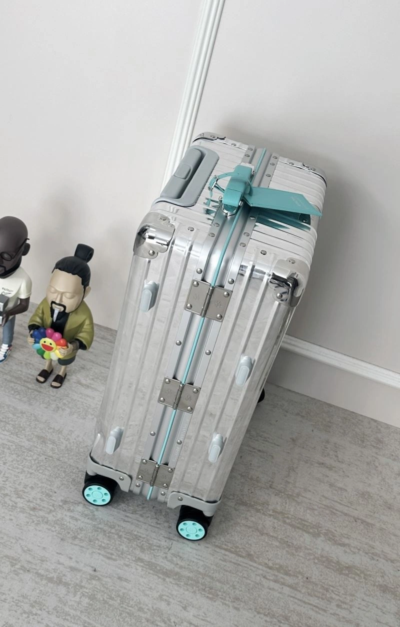 Exact replica Rimowa x Tiffany Suitcase