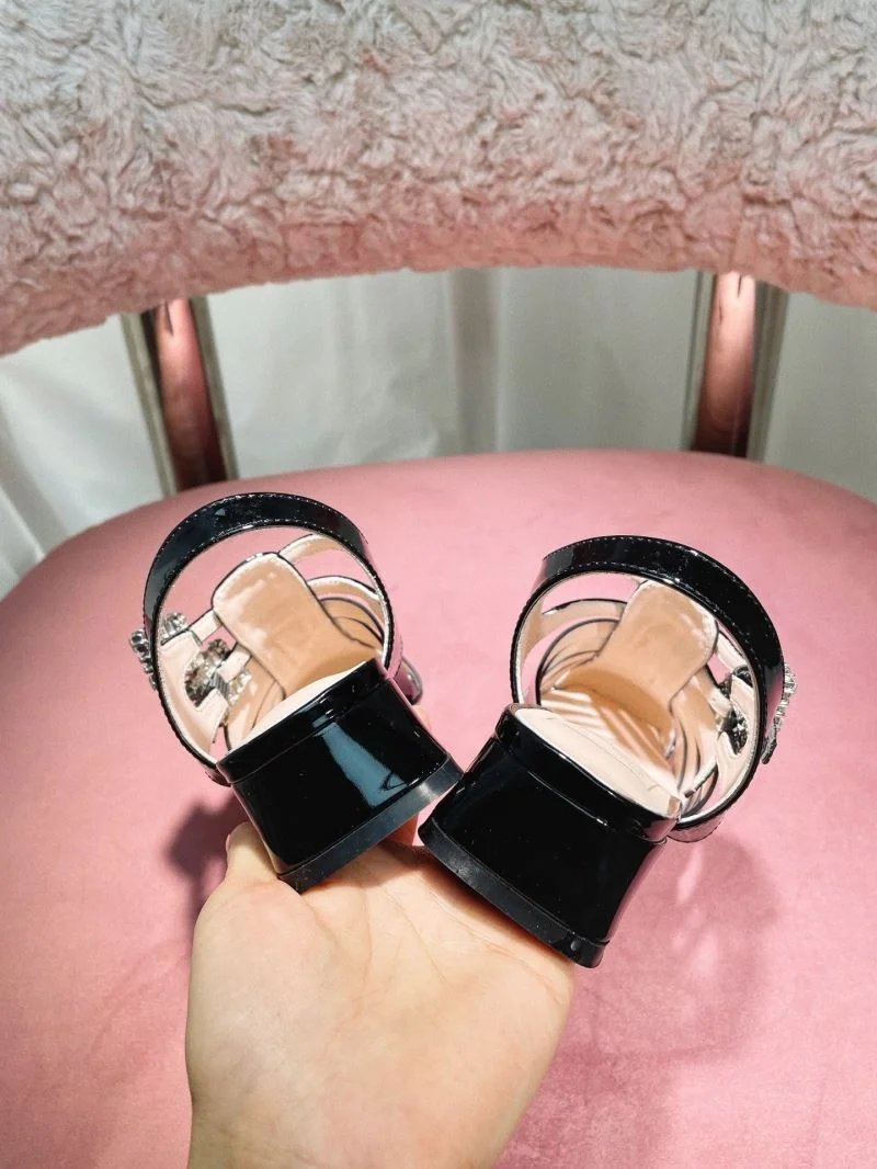 High fidelity Roger Vivier Sandals