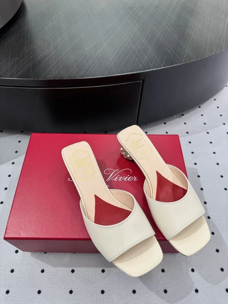Discounted Roger Vivier Sandals
