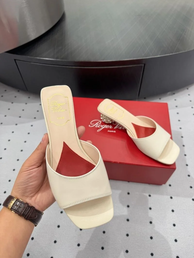 Discounted Roger Vivier Sandals
