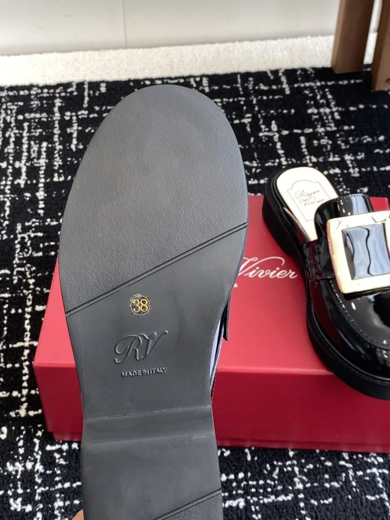 Bargain Roger Vivier Sandals
