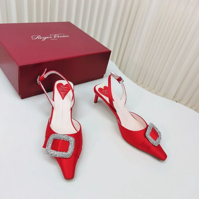 Accurate model Roger Vivier Sandals