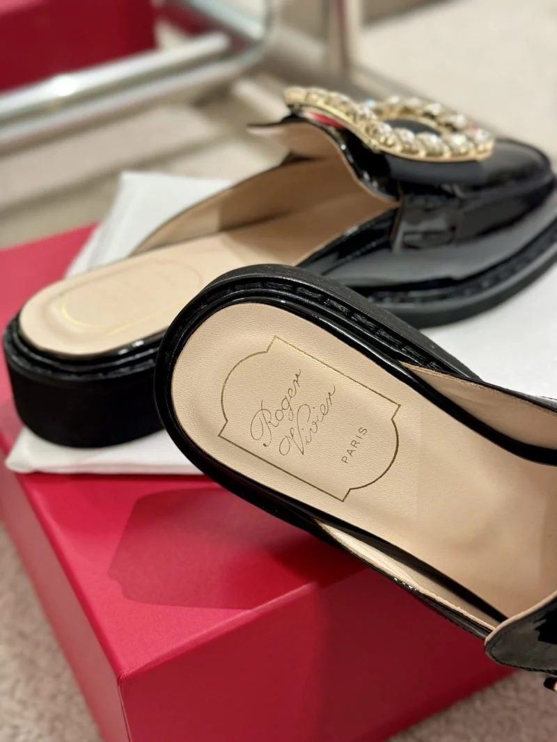 Economical Roger Vivier Sandals