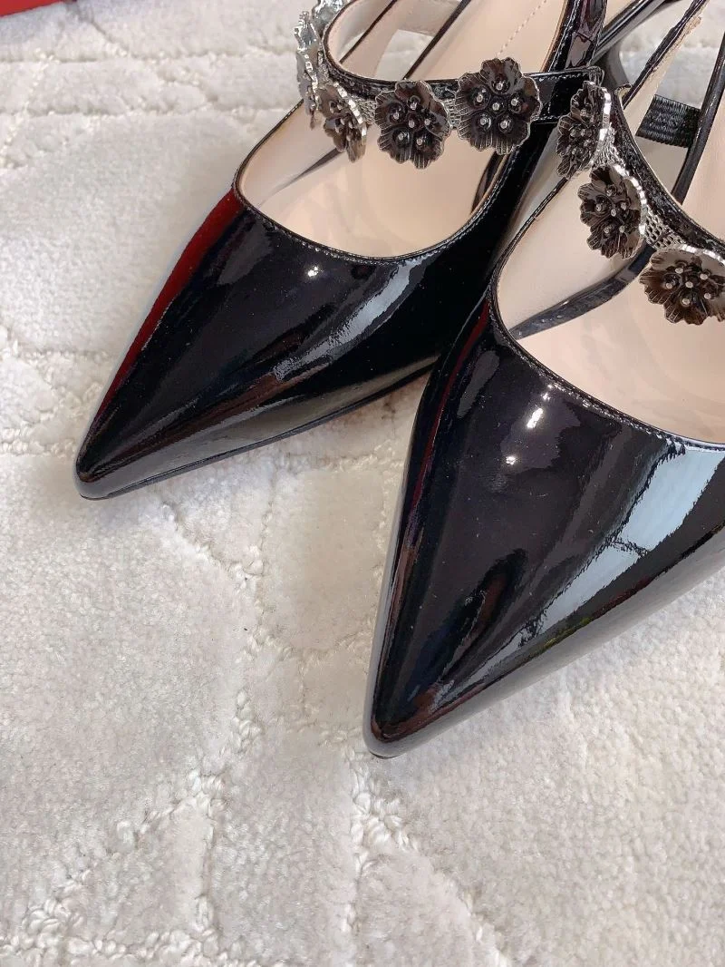 Affordable Roger Vivier Sandals
