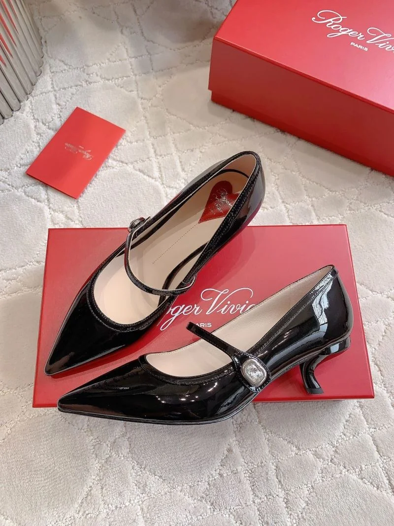 Affordable Roger Vivier Sandals