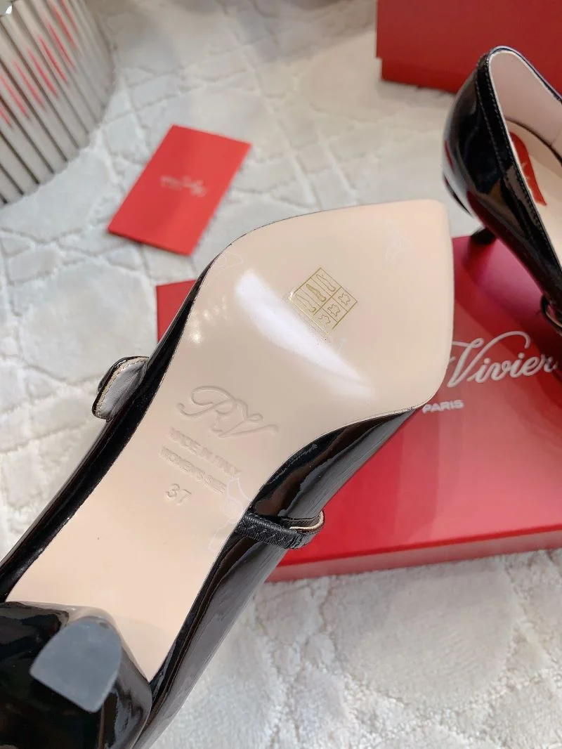Affordable Roger Vivier Sandals