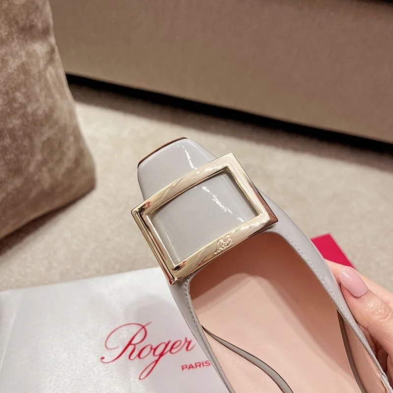 Discounted Roger Vivier Sandals