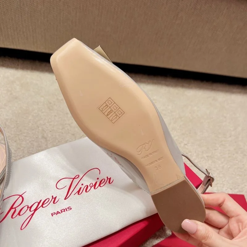 Discounted Roger Vivier Sandals