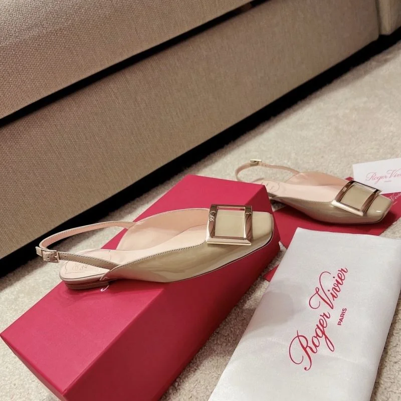 Exact replica Roger Vivier Sandals