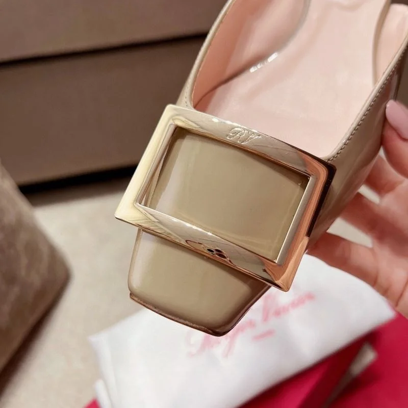 Exact replica Roger Vivier Sandals
