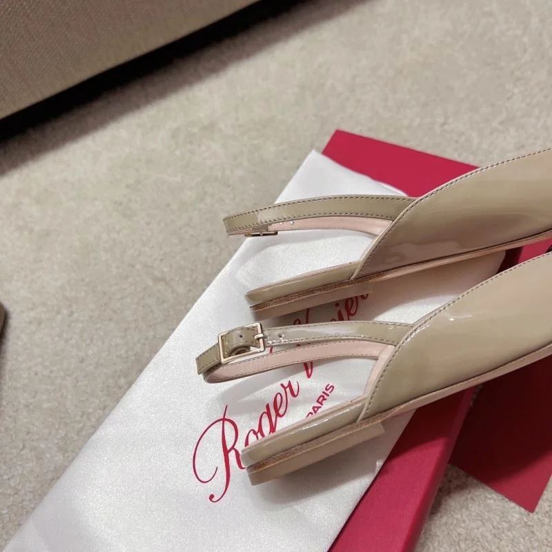 Exact replica Roger Vivier Sandals