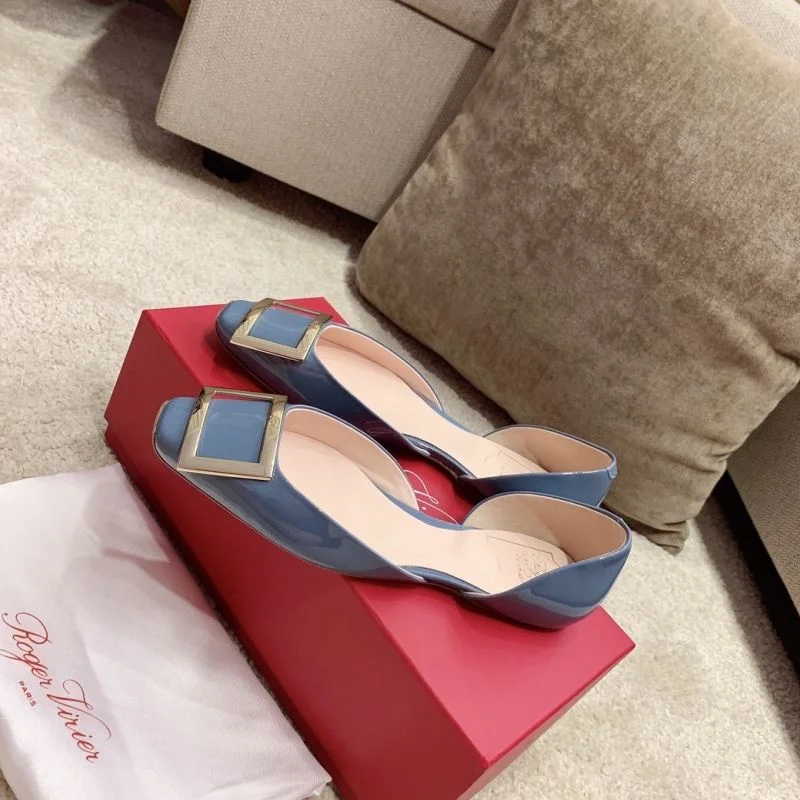 Mirror quality Roger Vivier Sandals