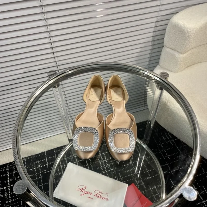 1:1 copy Roger Vivier Sandals