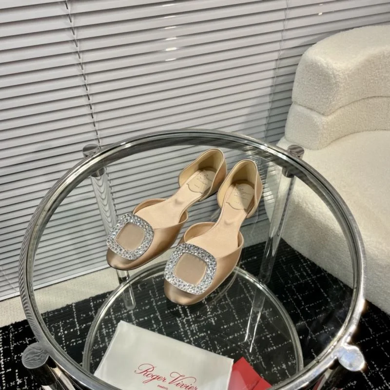 1:1 copy Roger Vivier Sandals