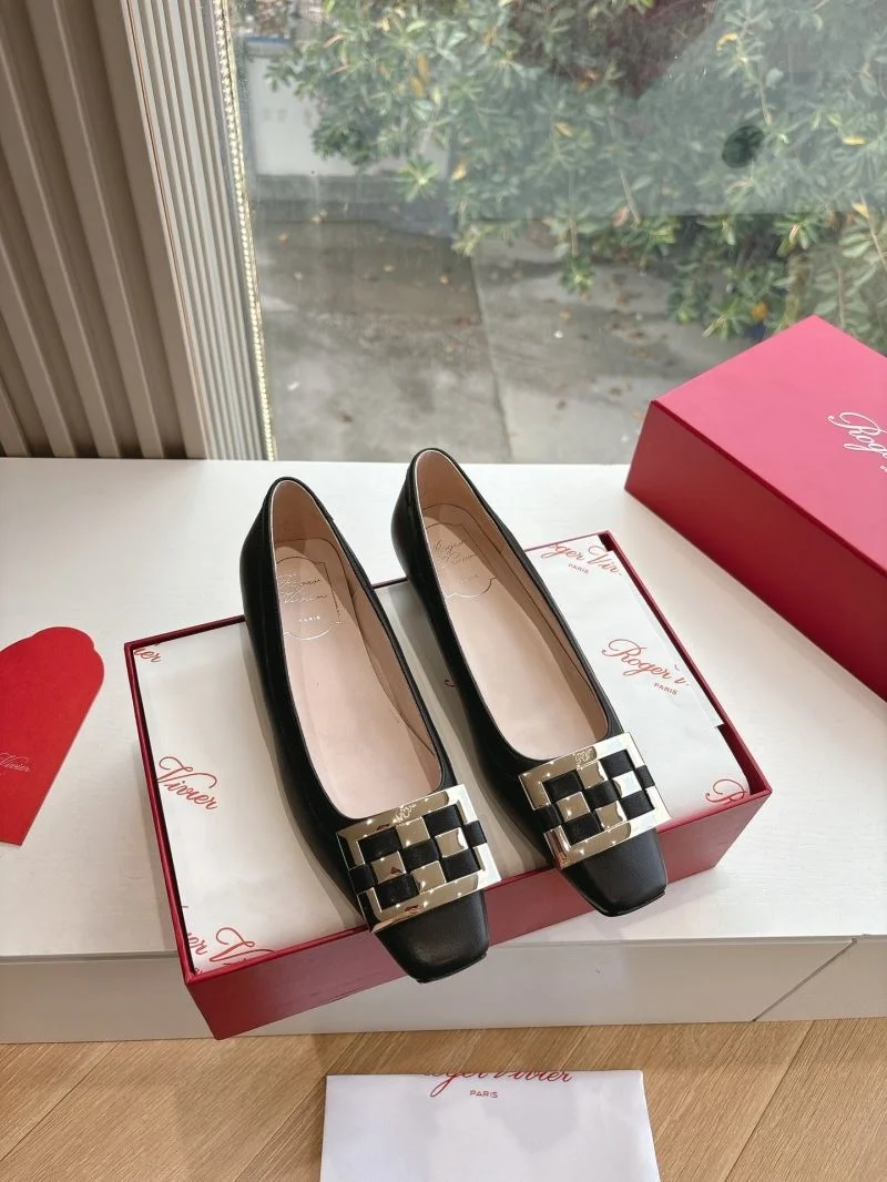 Roger Vivier Sandals
