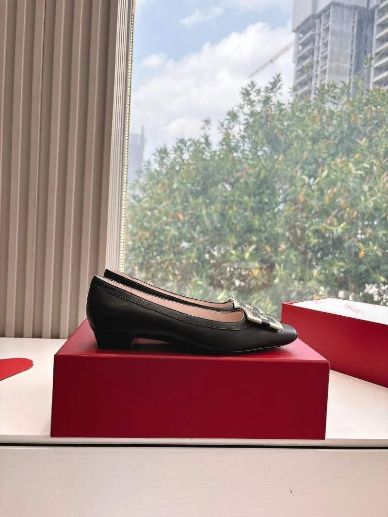 Inexpensive Roger Vivier Sandals