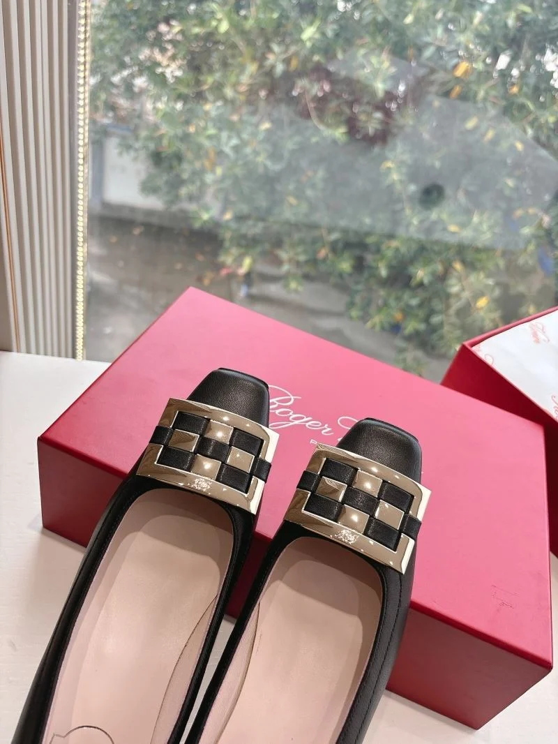 Inexpensive Roger Vivier Sandals