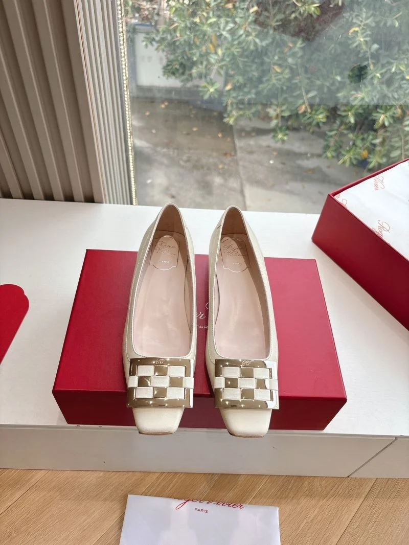 Legit Roger Vivier Sandals