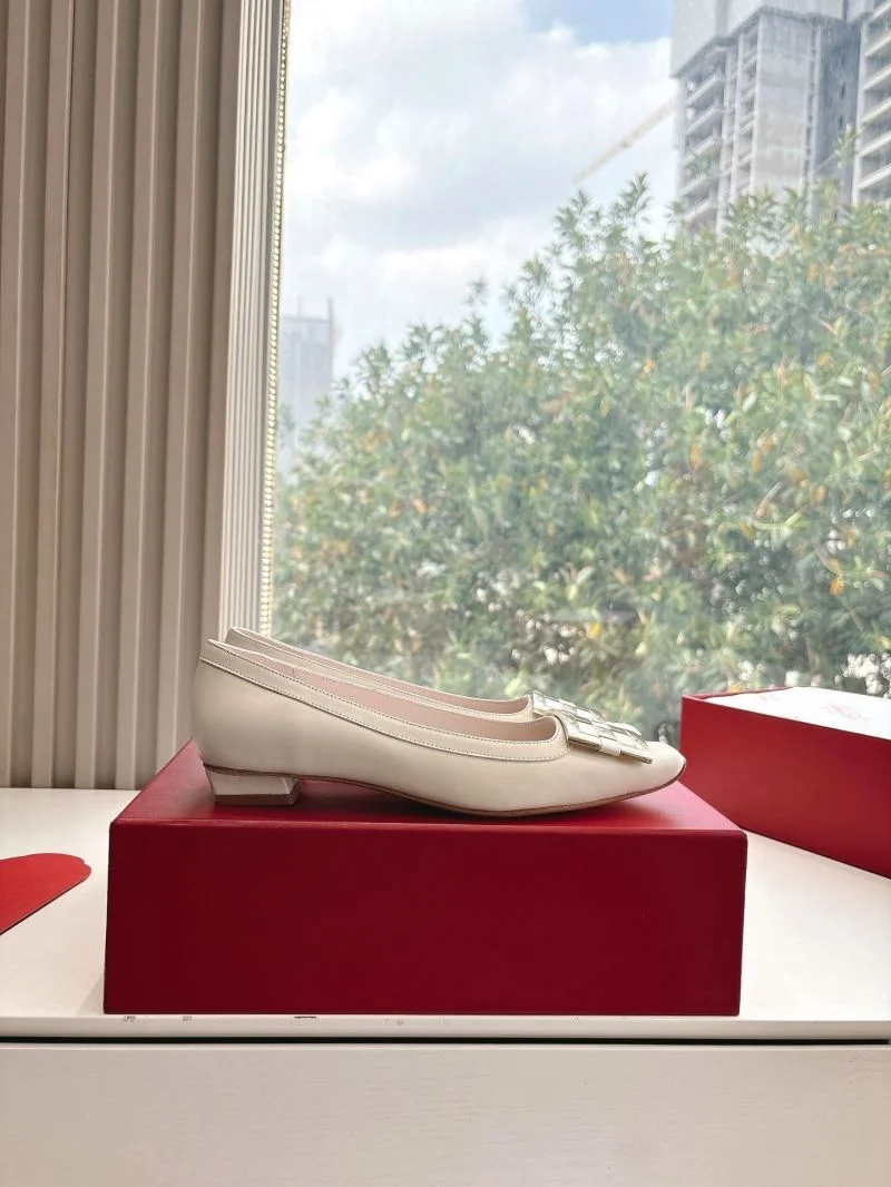 Legit Roger Vivier Sandals
