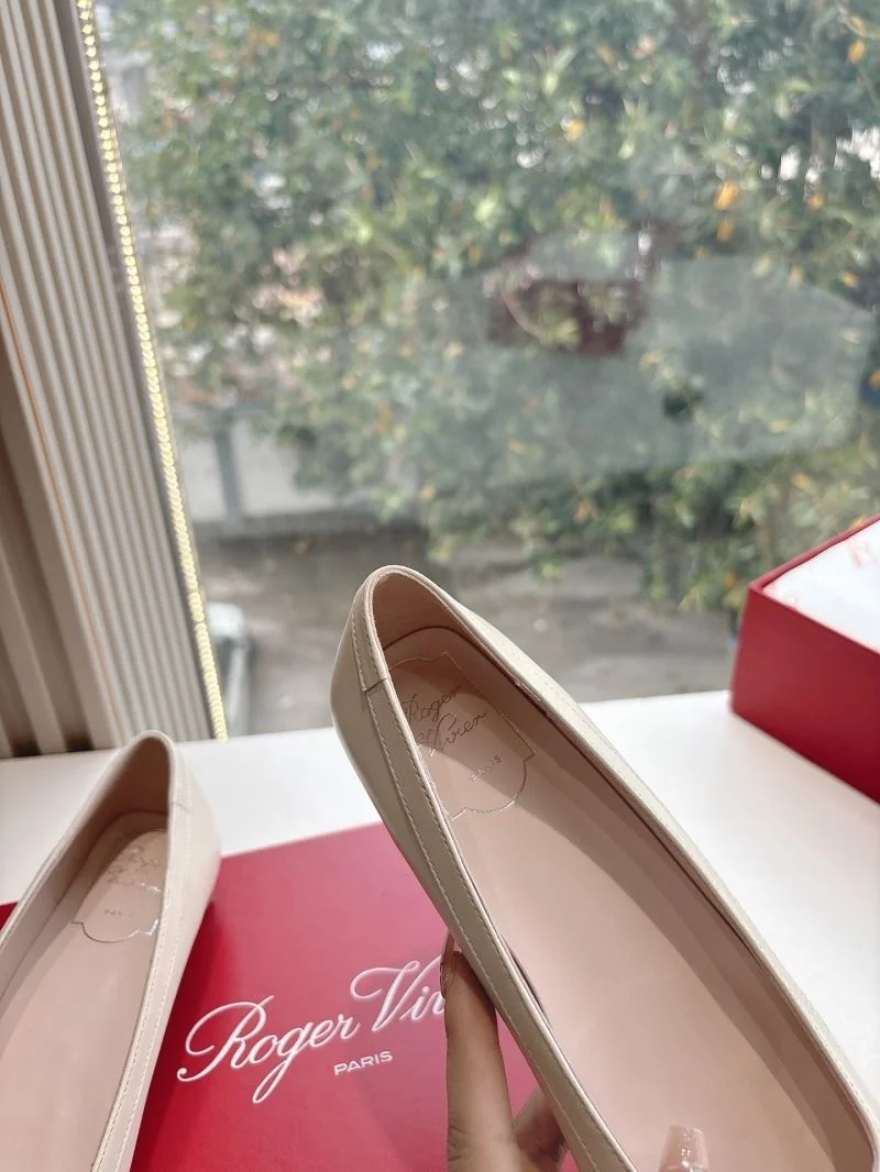 Legit Roger Vivier Sandals