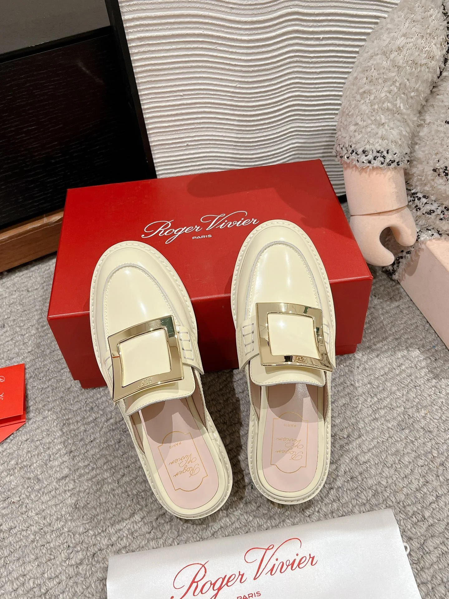 Authentic Roger Vivier Sandals