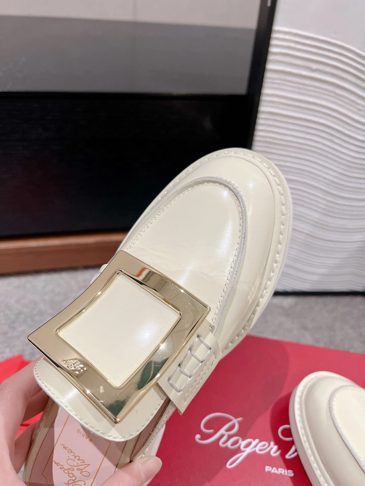 Authentic Roger Vivier Sandals