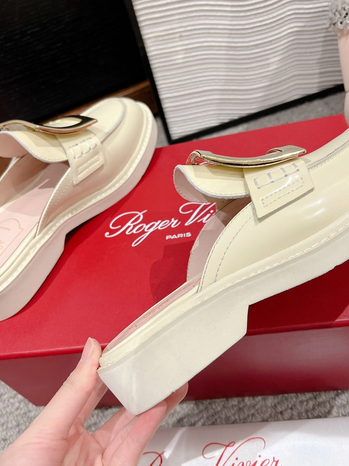 Authentic Roger Vivier Sandals