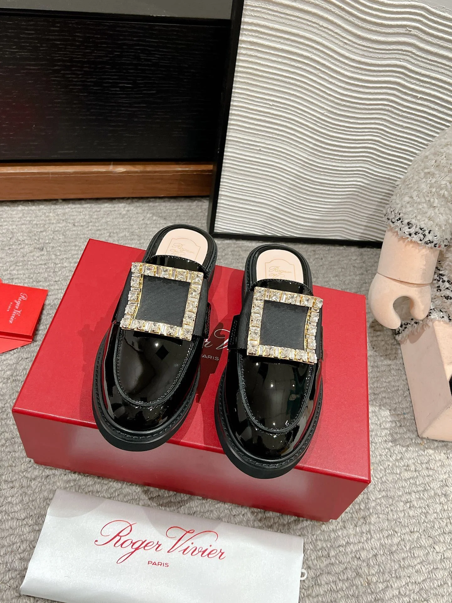 Roger Vivier Sandals