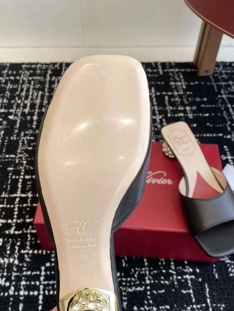 Reasonably priced Roger Vivier Sandals