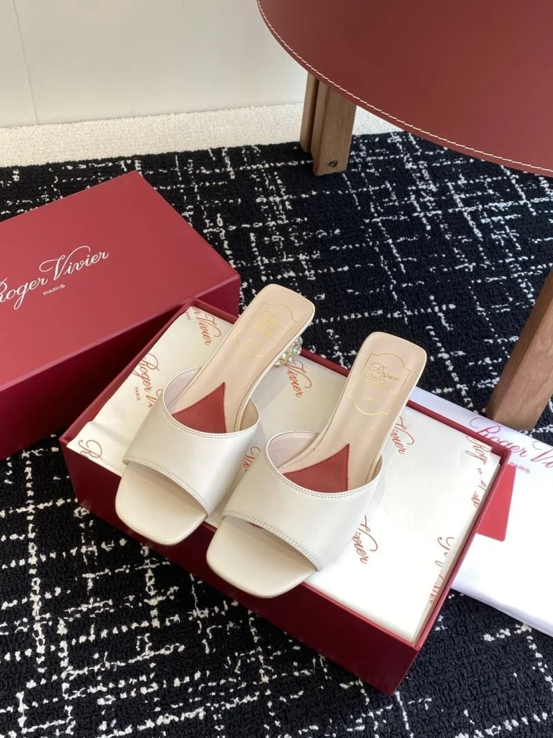 Affordable Roger Vivier Sandals