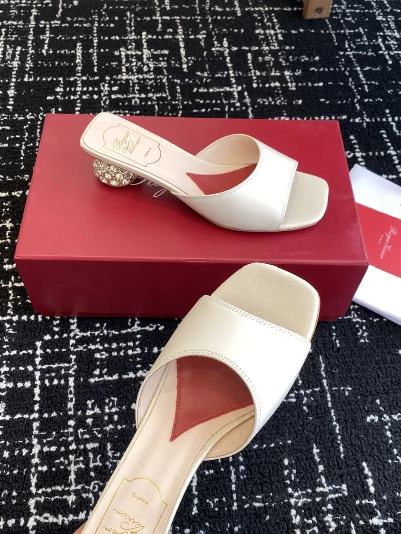 Affordable Roger Vivier Sandals