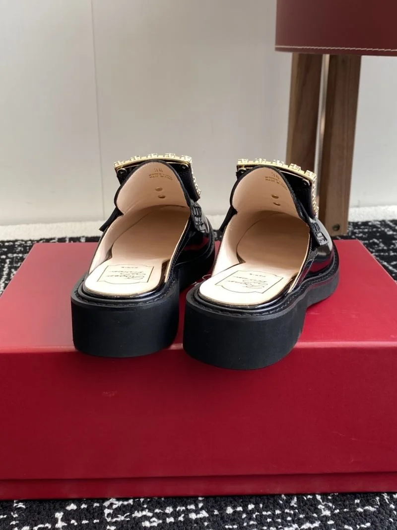 Factory-made Roger Vivier Sandals