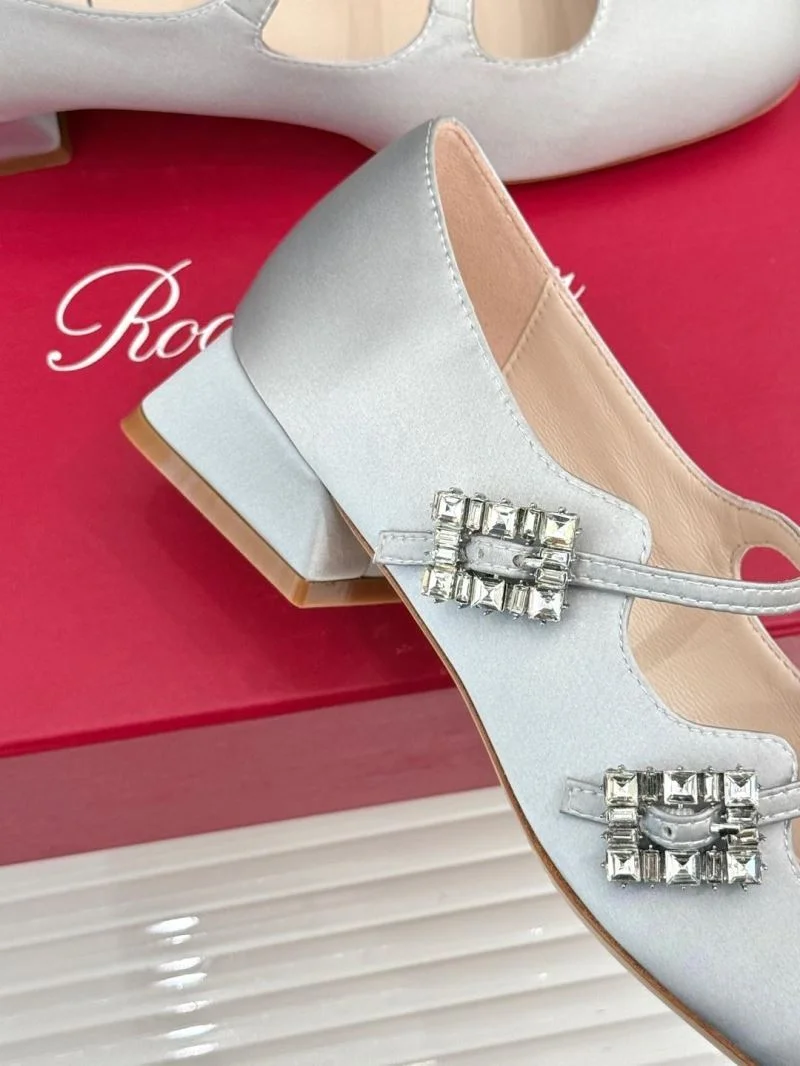 Indistinguishable Roger Vivier Shoes