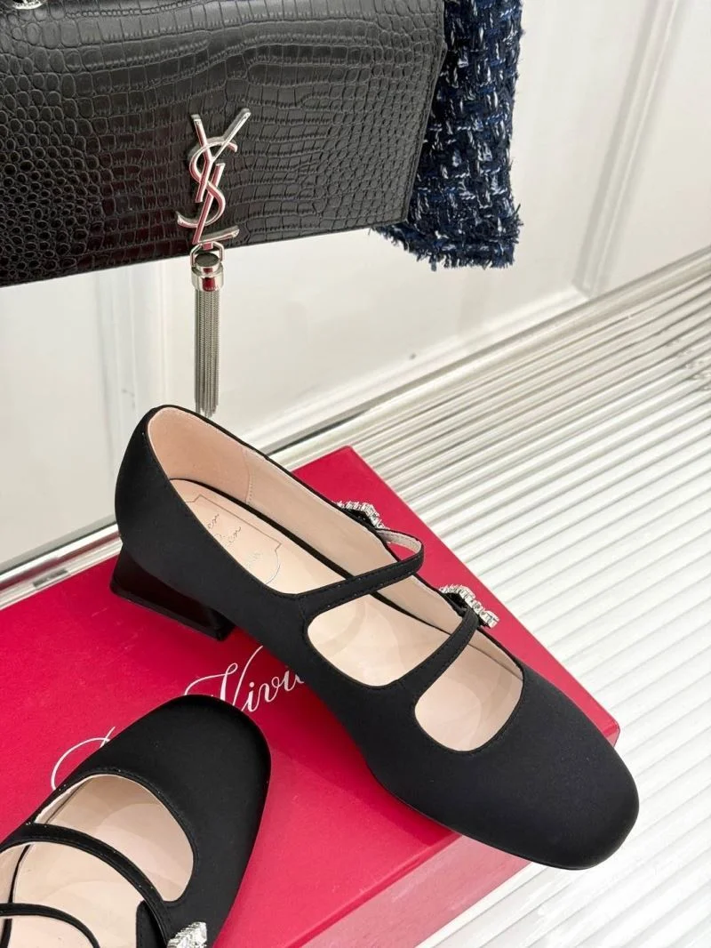 Value-priced Roger Vivier Shoes