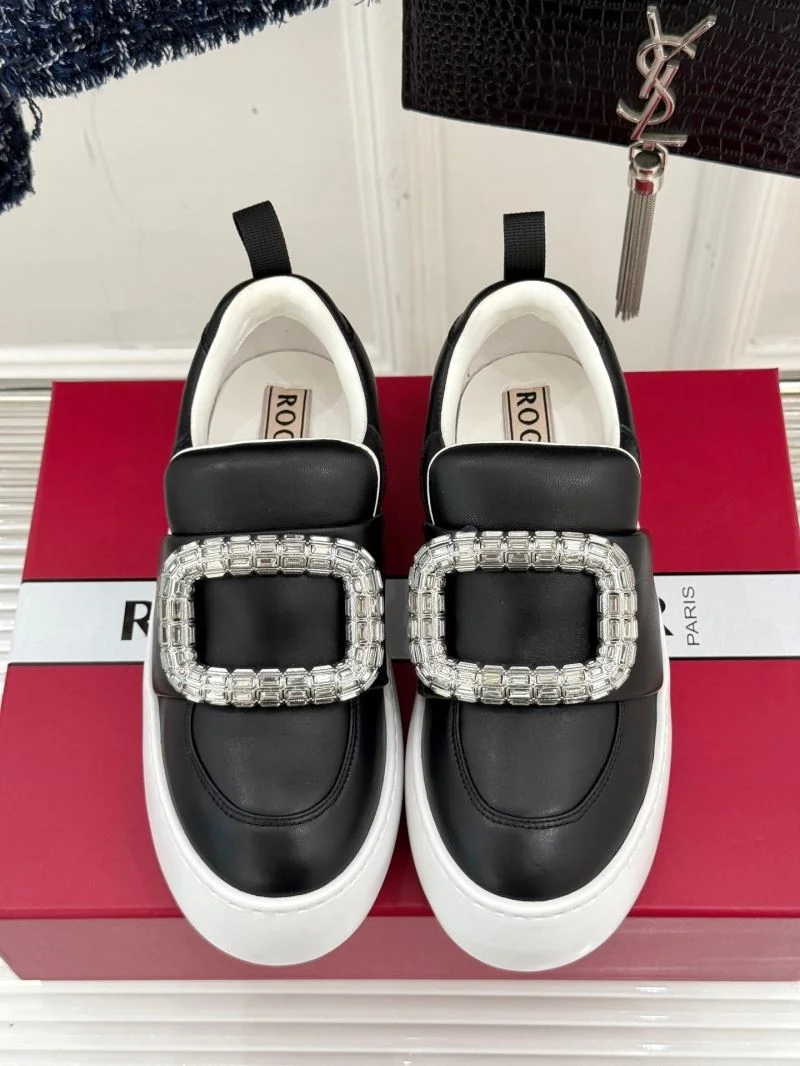 Mirror quality Roger Vivier Shoes