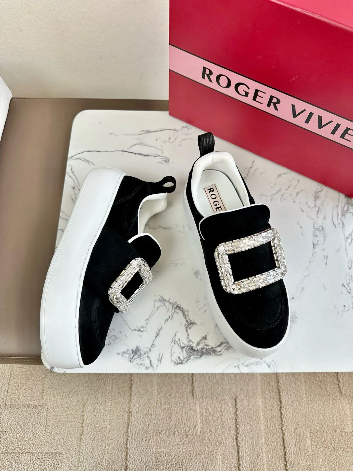 Official Roger Vivier Shoes