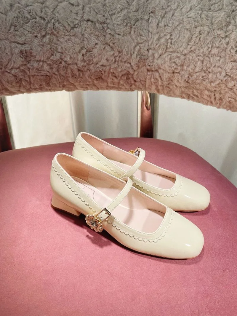Brand-authenticated Roger Vivier Shoes