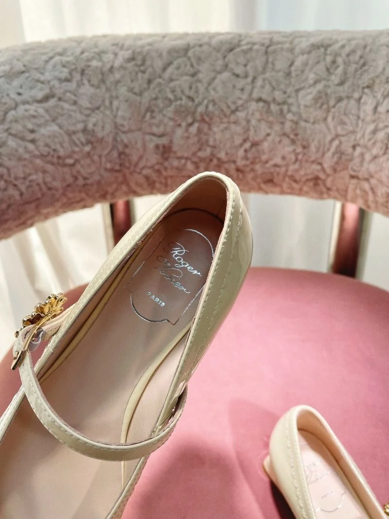 Brand-authenticated Roger Vivier Shoes