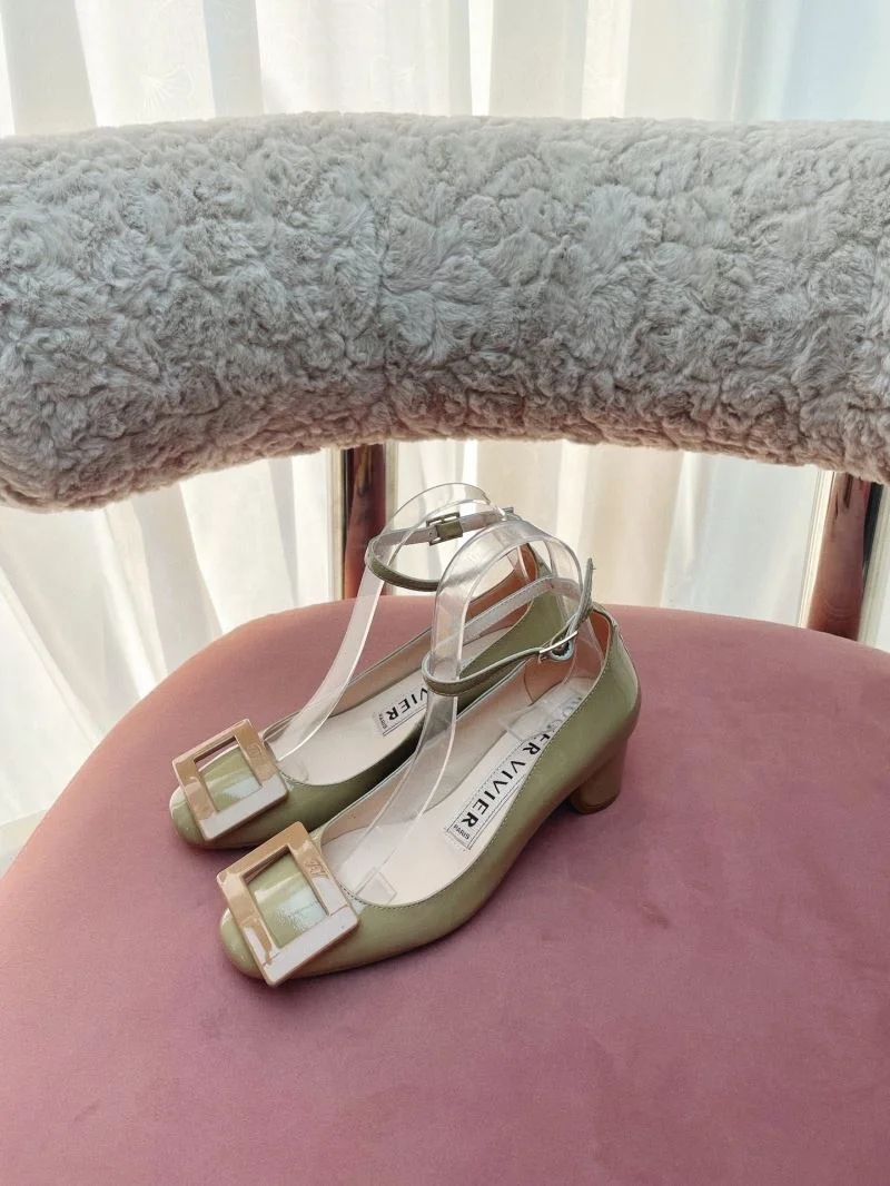 1:1 copy Roger Vivier Shoes
