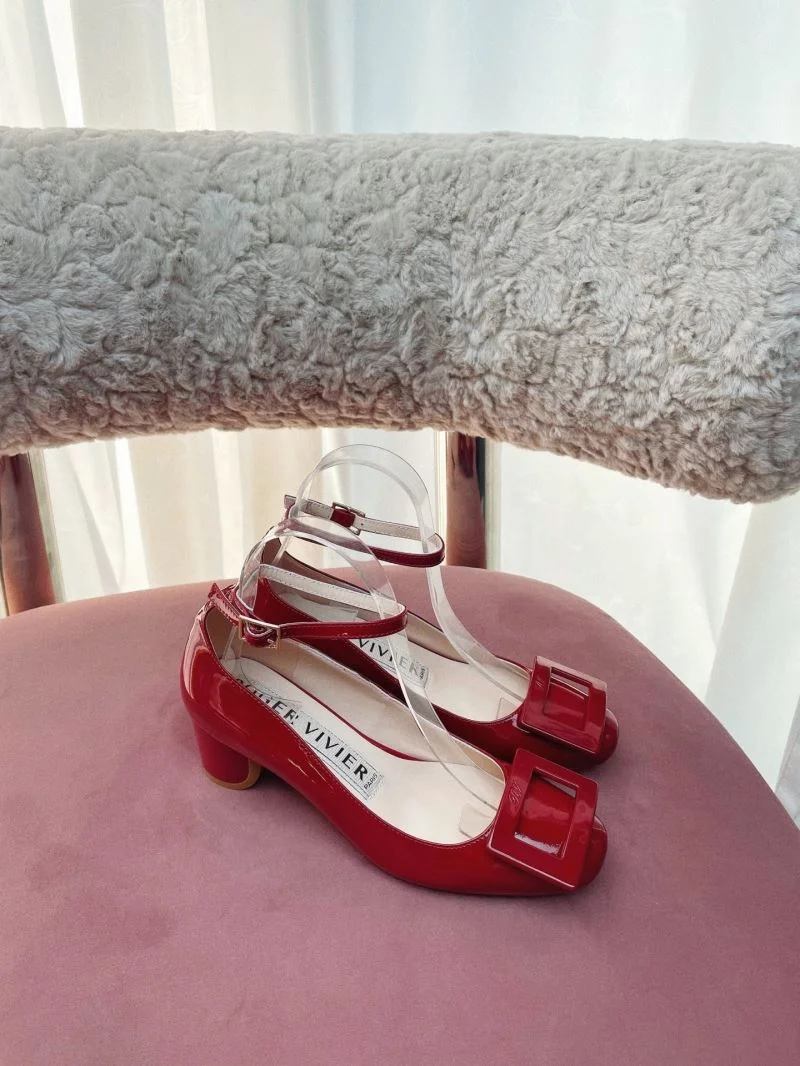 Discounted Roger Vivier Shoes