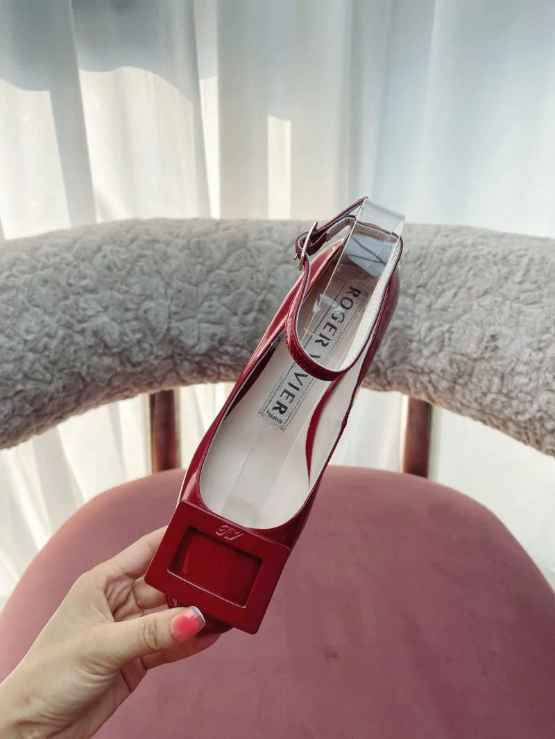Discounted Roger Vivier Shoes