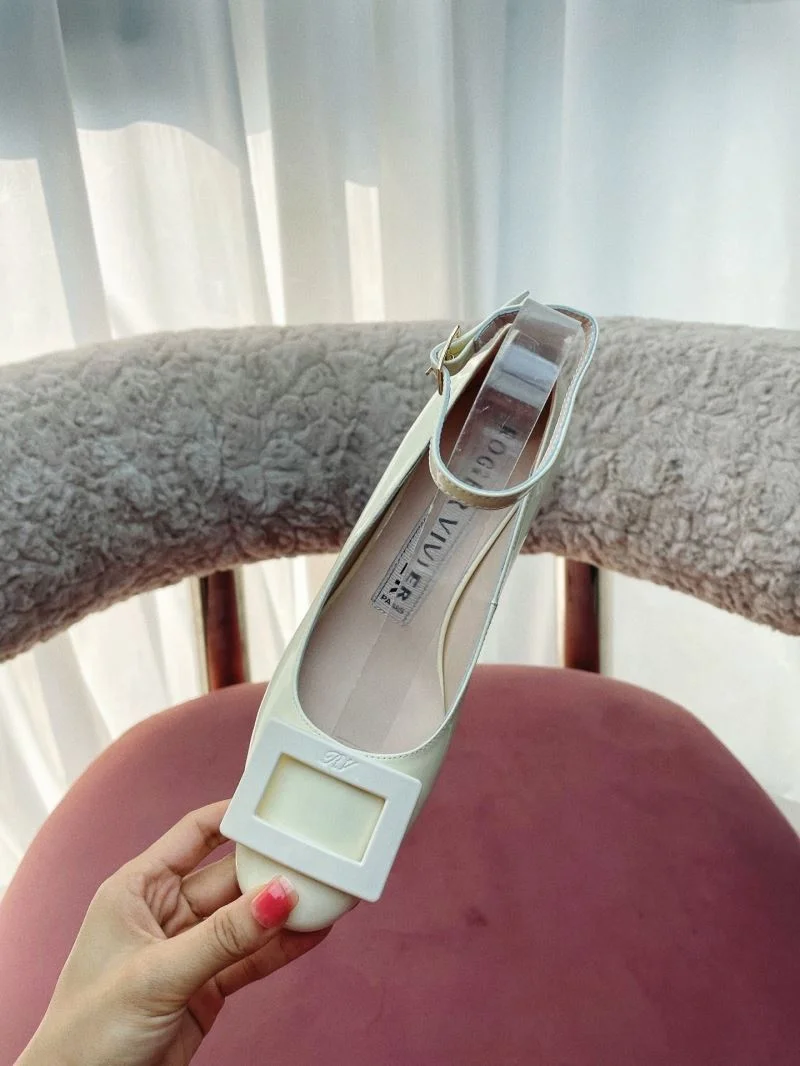 Top match Roger Vivier Shoes