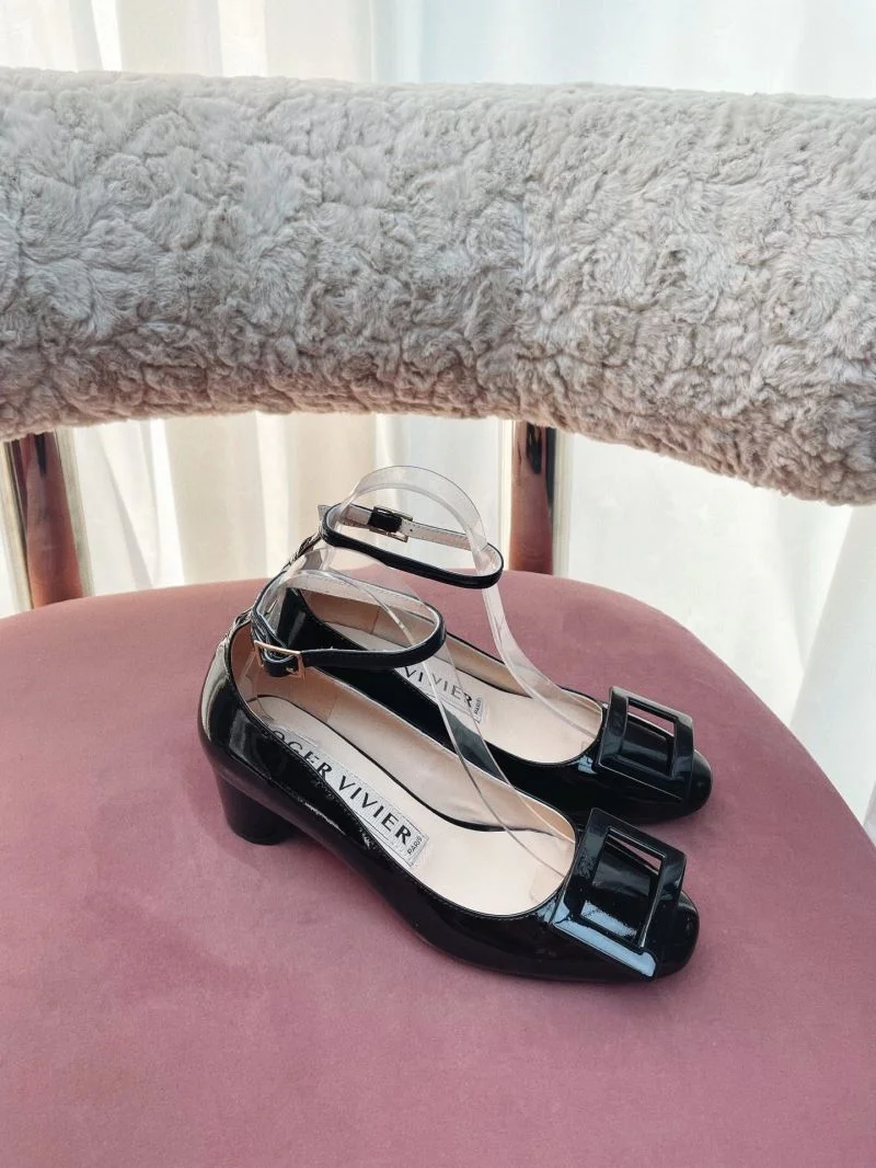 Low-cost Roger Vivier Shoes