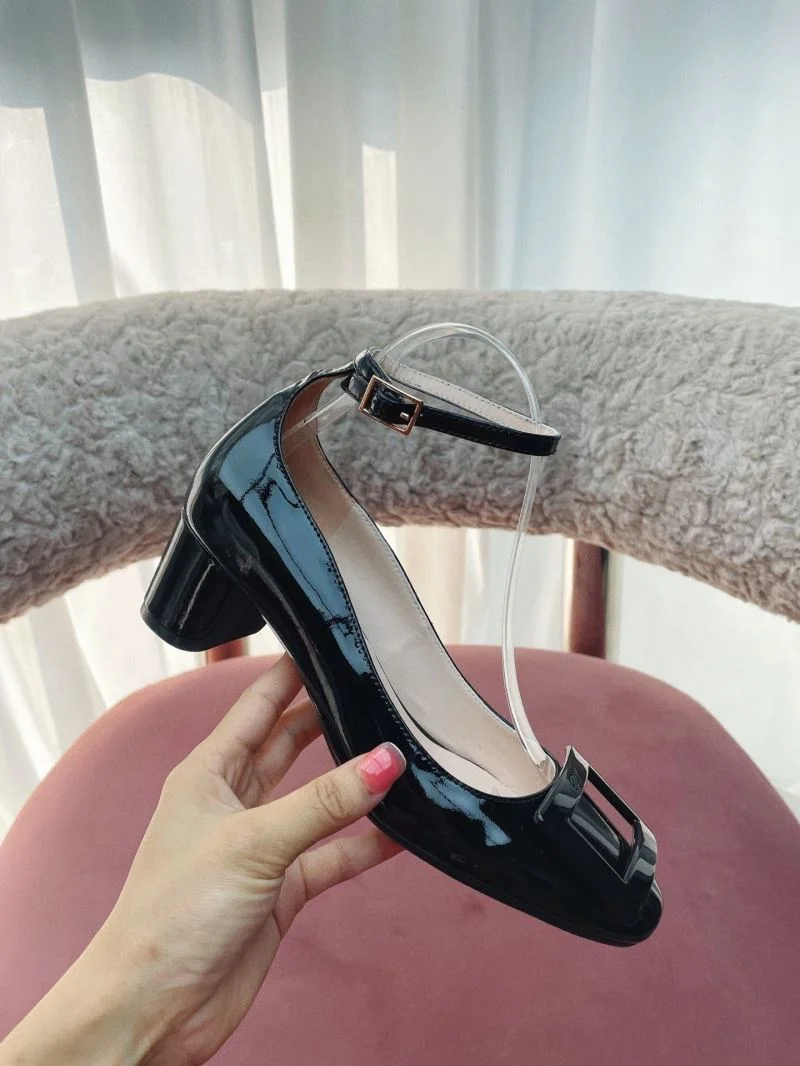Low-cost Roger Vivier Shoes