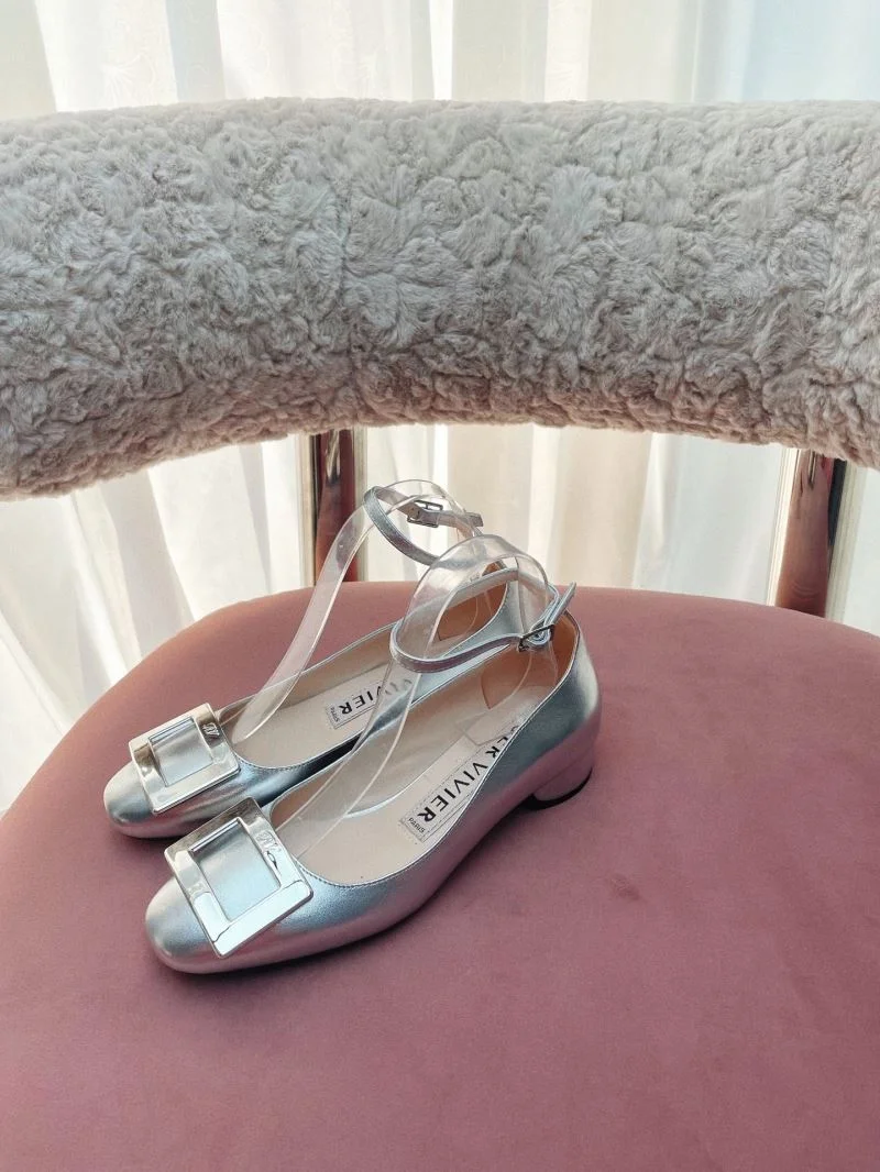 Precise copy Roger Vivier Shoes