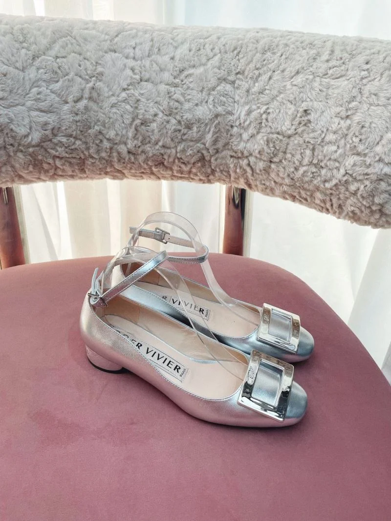 Precise copy Roger Vivier Shoes