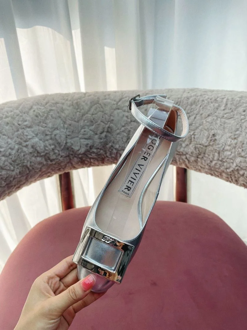 Precise copy Roger Vivier Shoes